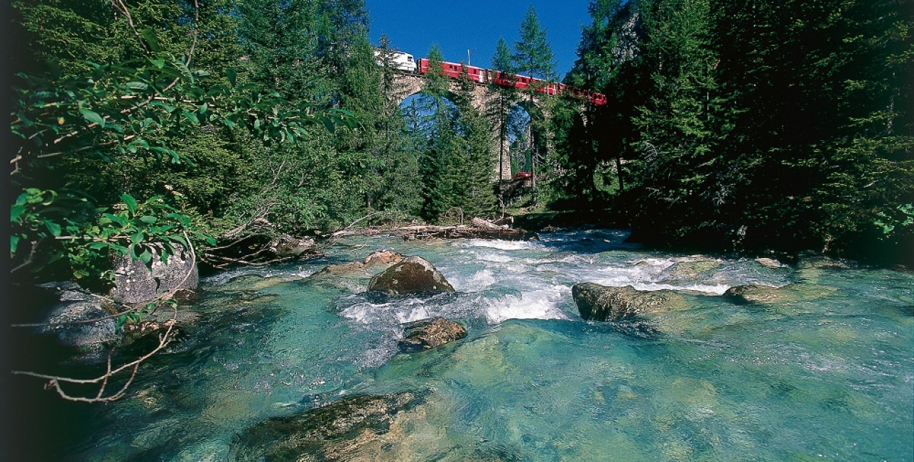 Milan and Paris via The Bernina Express | Railbookers®